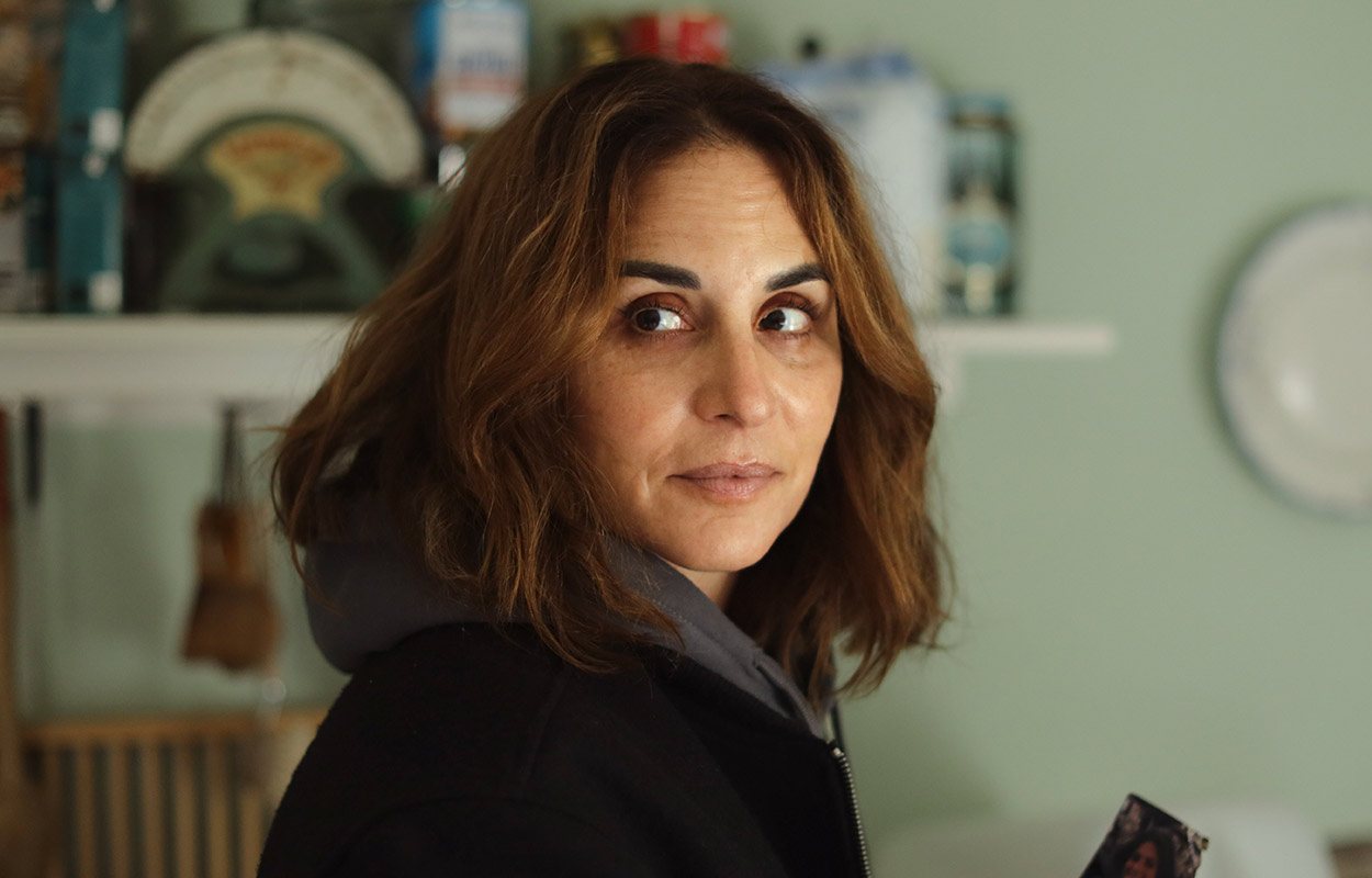 Missa inte den svenska thrillerserien ”Veronika” med Alexandra Rapaport ...